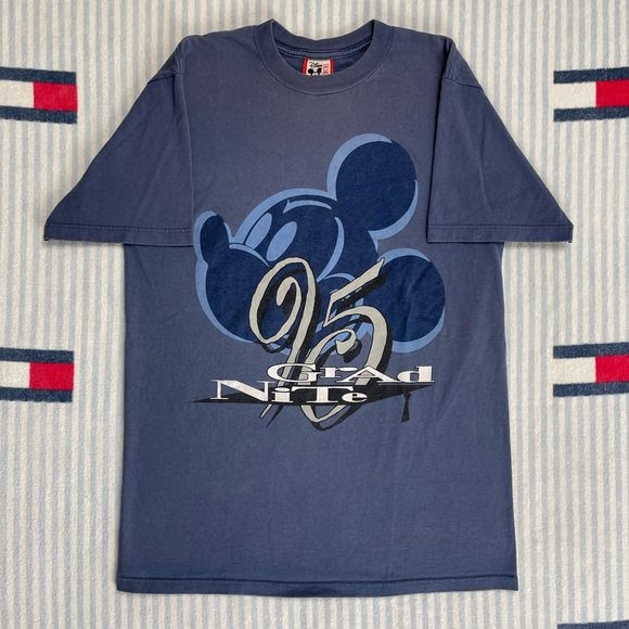 Disney | Tops | Vintage 995 Disney Mickey Mouse Grad Nite Short Sleeve Tee Shirt | Poshmark